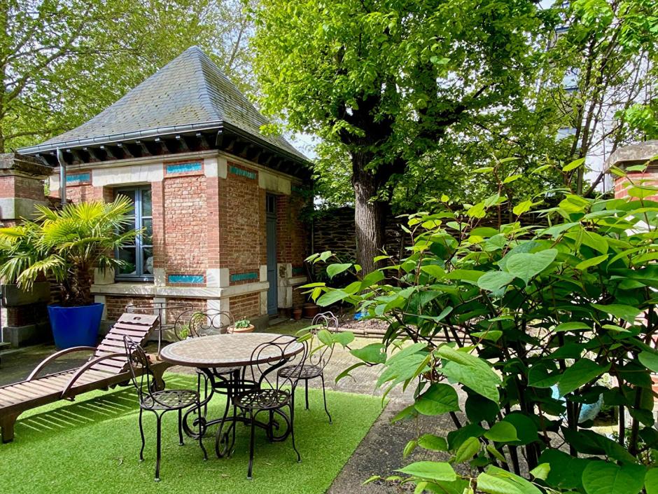 Nos annonces immobilières en vente de maison à Rennes | MOINS, SIDNEY ...